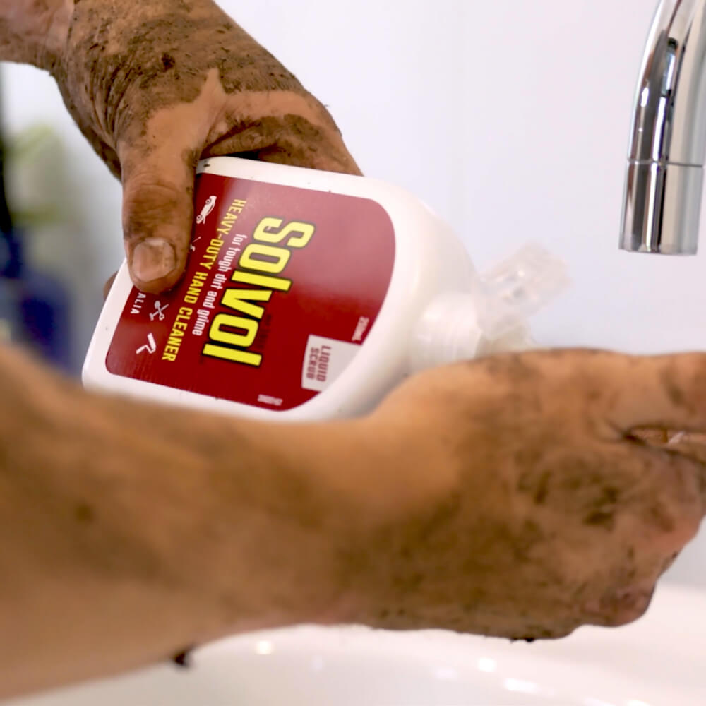 Heavy-Duty Hand Cleaner Liquid - SOLVOL